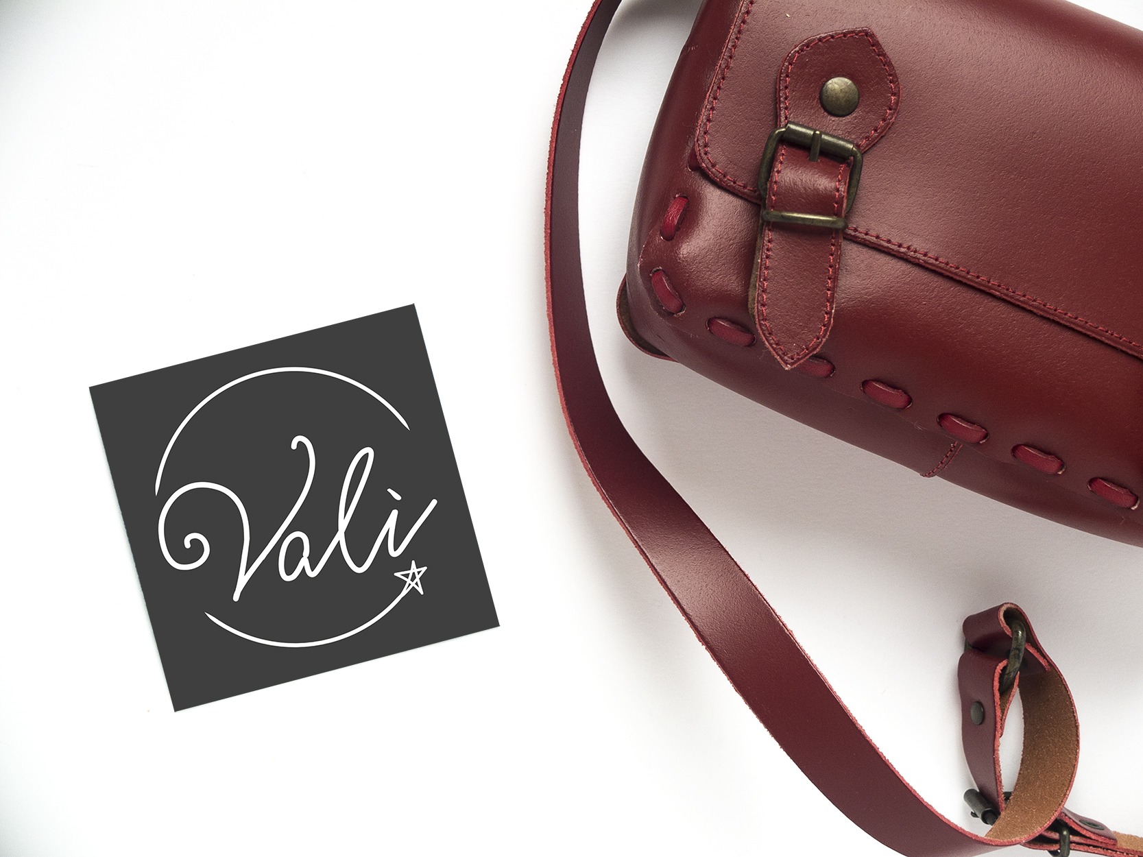 Branding | Valì new logo design | Giulia in bold